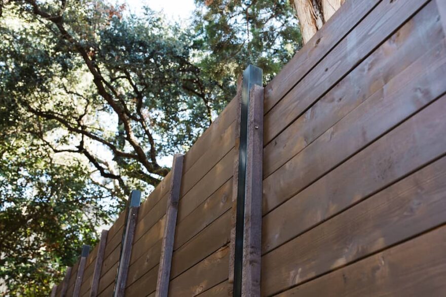 11 Stunning Horizontal Fence Ideas for Your Austin Property